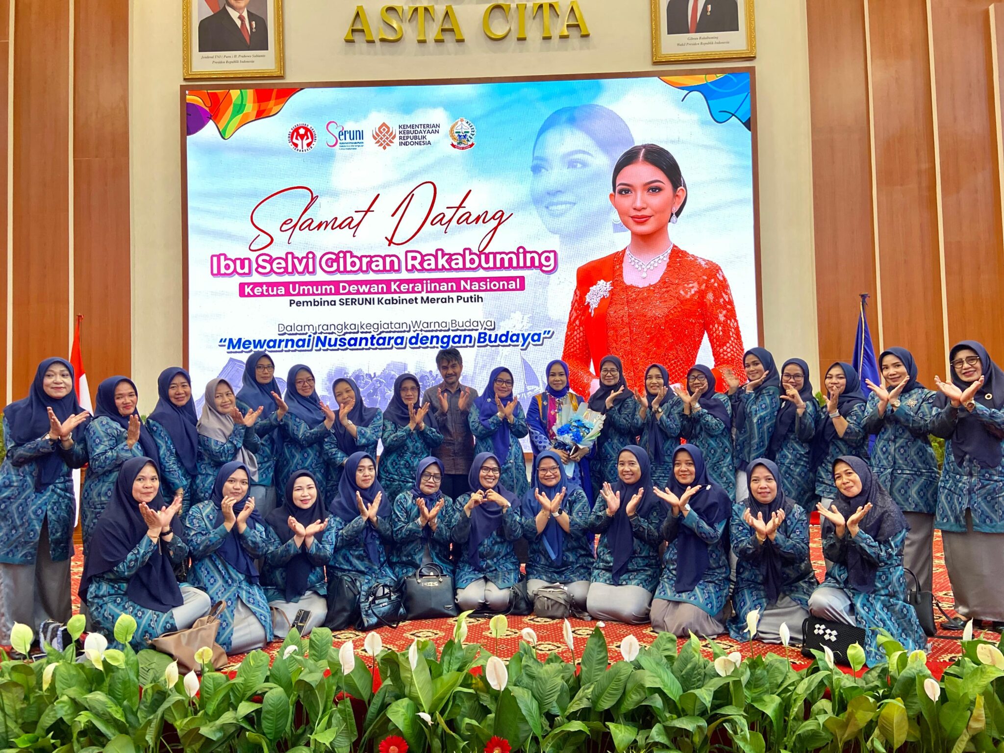 Produk Khas Luwu Tampil di Pameran Warna Budaya, Stand Dekranasda ...